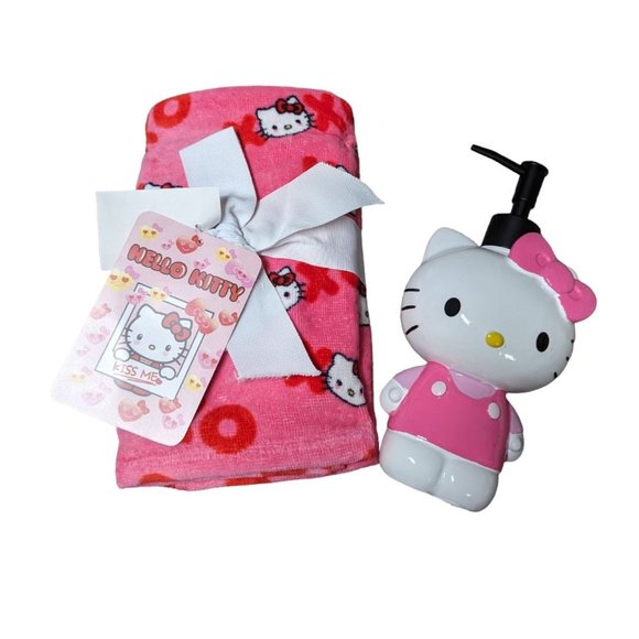 Hello Kitty | Bath | Hello Kitty Valentines Bathroom Set | Poshmark